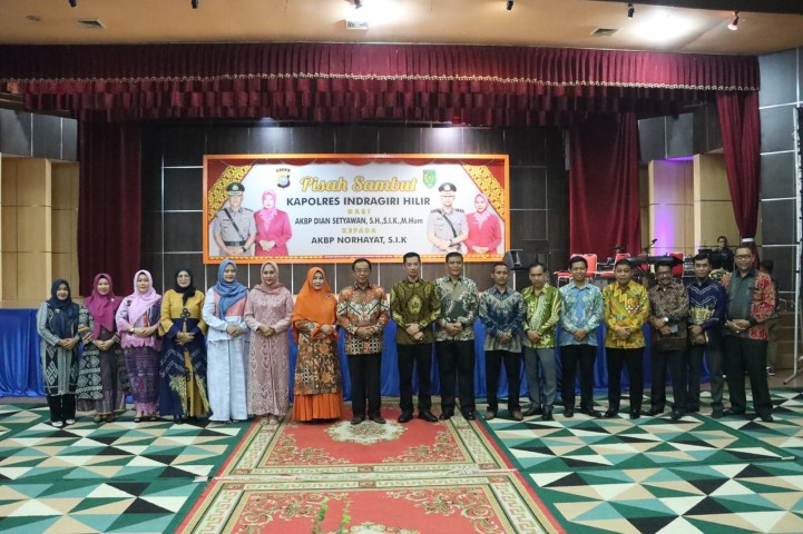 Kenal Pamit Kapolres Inhil Berlangsung Khidmat dan Penuh Haru